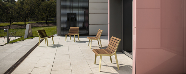 mmcité | Emau – park bench