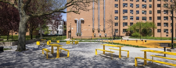 mmcité | New colours for Hope Gardens in Brooklyn